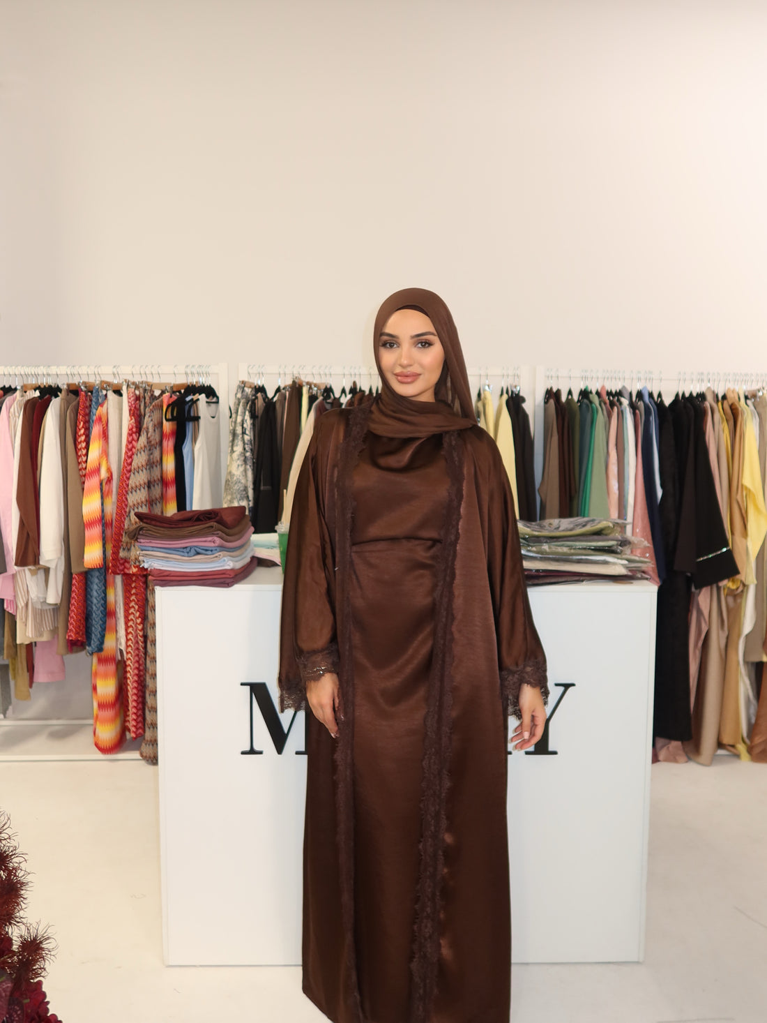 Chantilly Satin Lace Abaya Set (PRE-ORDER)